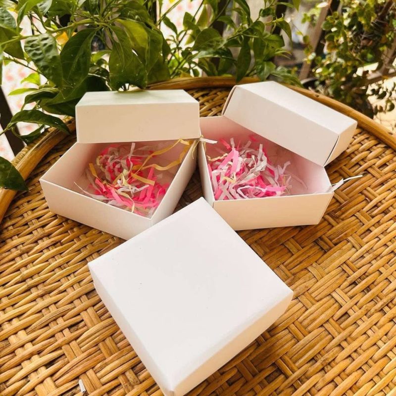 Two-Part Luxury Gift Box – 300 GSM Swedish Board (100 Pcs) - WrapUp BD